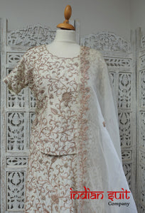 le15406 — Indian Suit Company